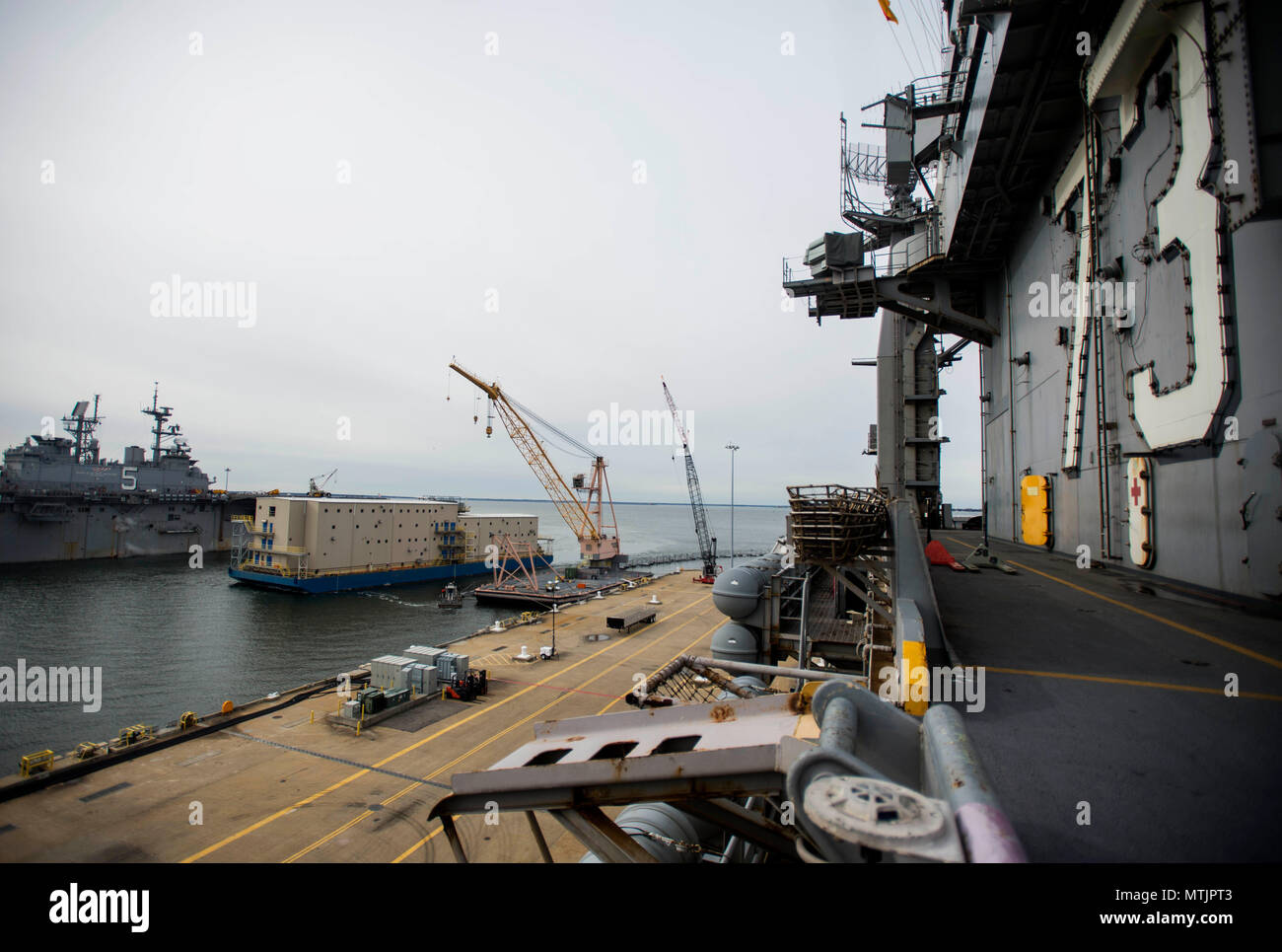 Us Navy Ships Living Quarters It Was An Honor To Participate In