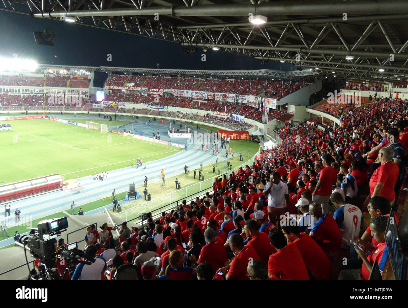 Estadio rommel fernandez hi-res stock photography and images - Alamy