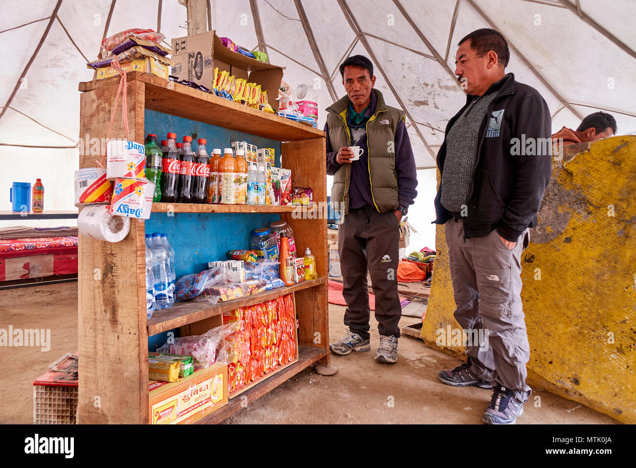 Customers in remote tent cafe in mountains of Ladakh Stock Photo - Alamy