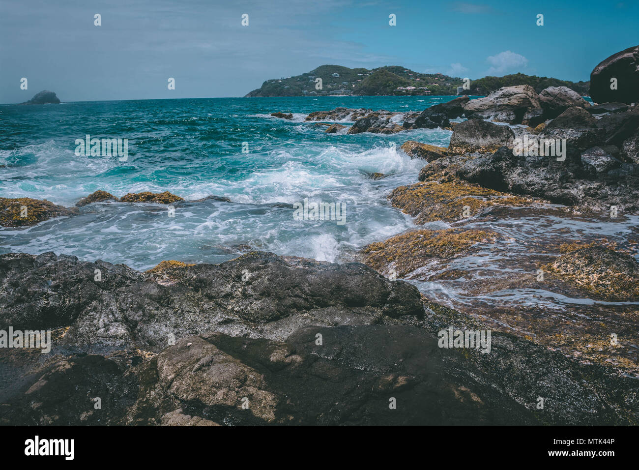 Clouds reef and ocean hi-res stock photography and images - Alamy