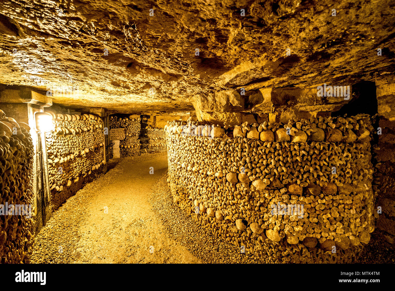 The macabre world of the Paris Catacombs filled with skeletal remains ...