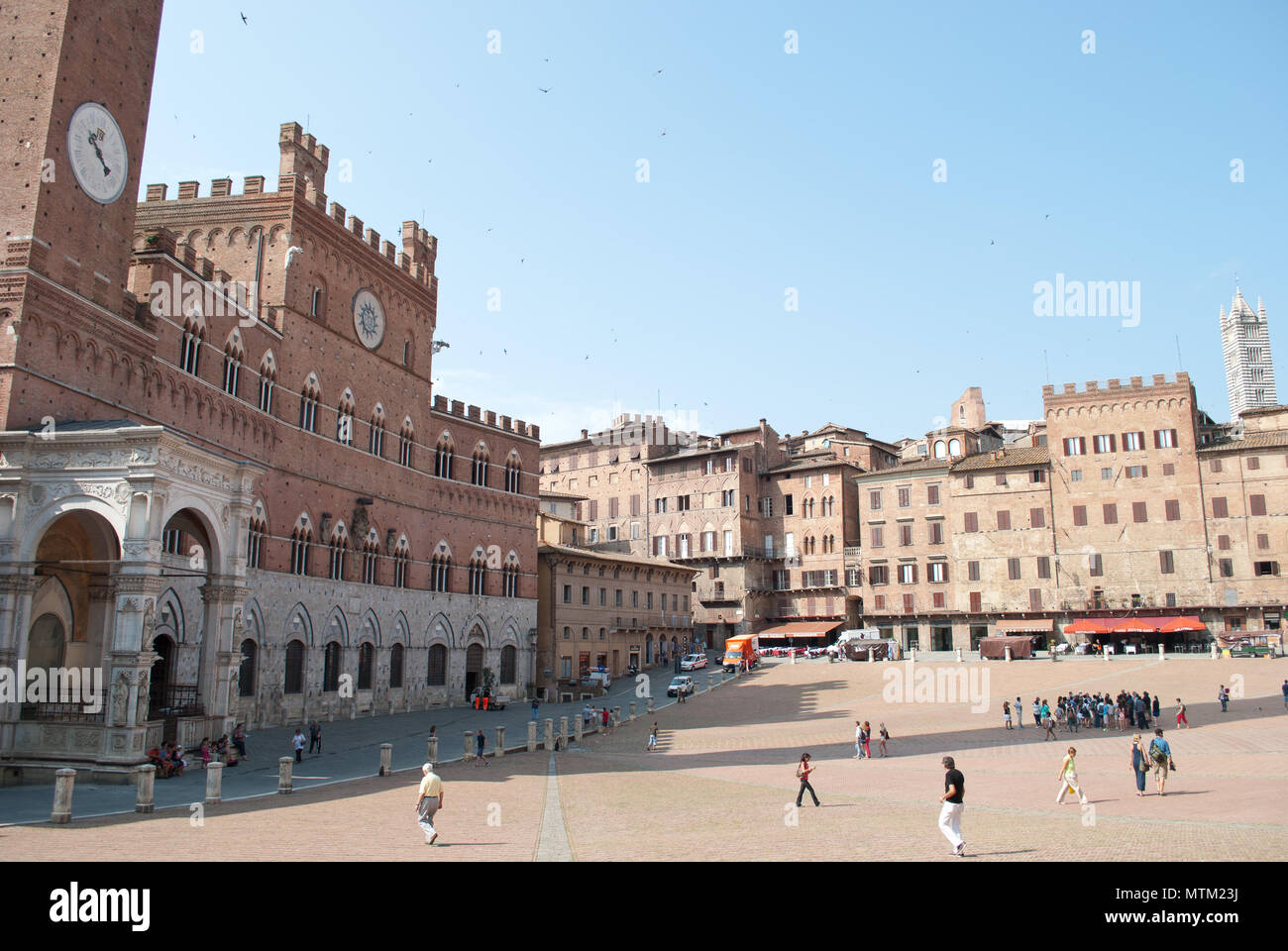 The famous Piazza del Campo, Siena, where the traditional horse race ...