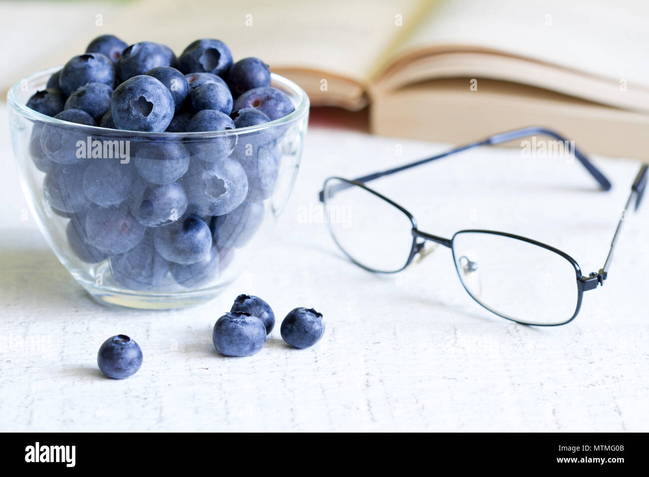 Cure bio hi-res stock photography and images - Alamy