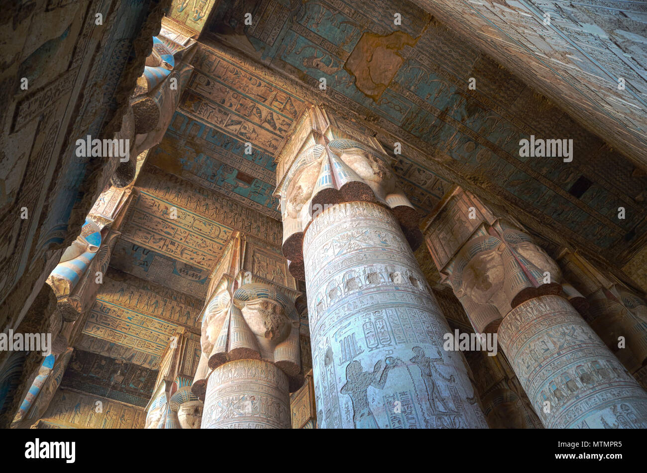 Interior of ancient egypt temple in Dendera Stock Photo - Alamy