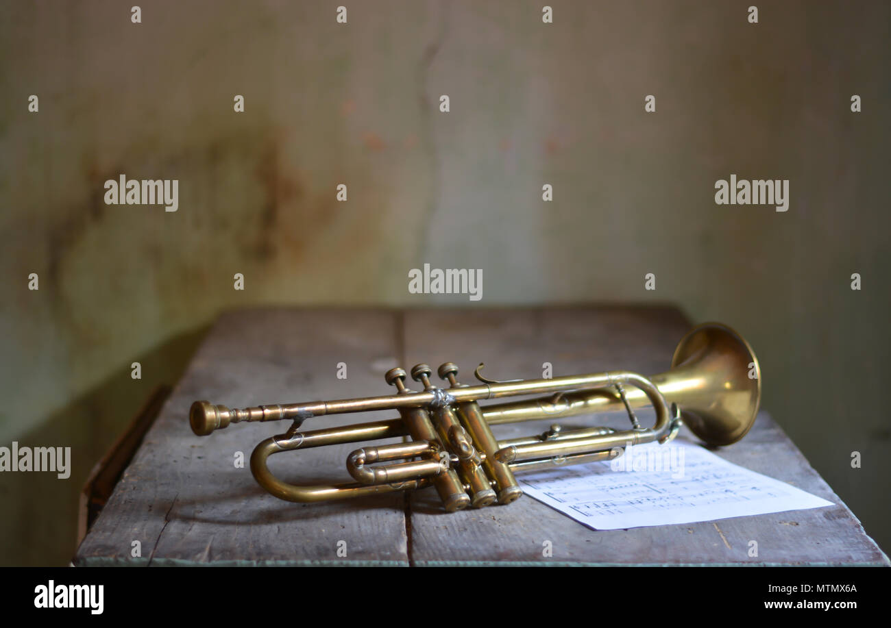 a beautiful trumpet from the 20s Stock Photo - Alamy