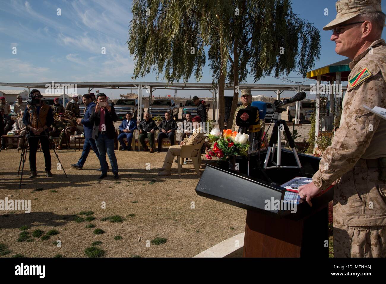 U.S. Marine Corps Col. Christian Cabaniss, Task Force Al-Taqaddum ...
