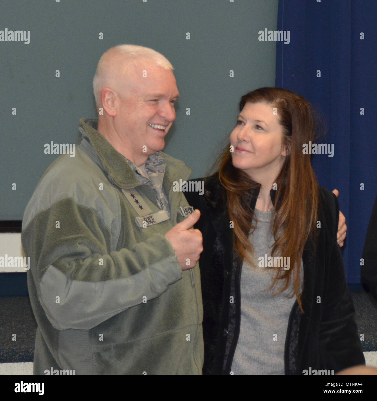 NEW CASTLE AIR NATIONAL GUARD BASE, Del.- Lt. Gen. L. Scott Rice ...