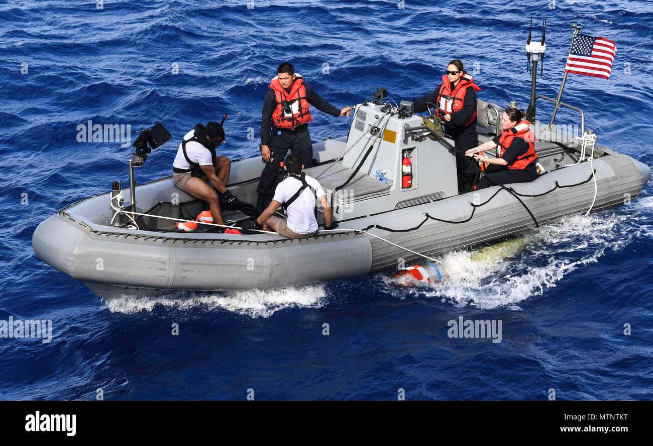 Torpedo recovery hi-res stock photography and images - Alamy