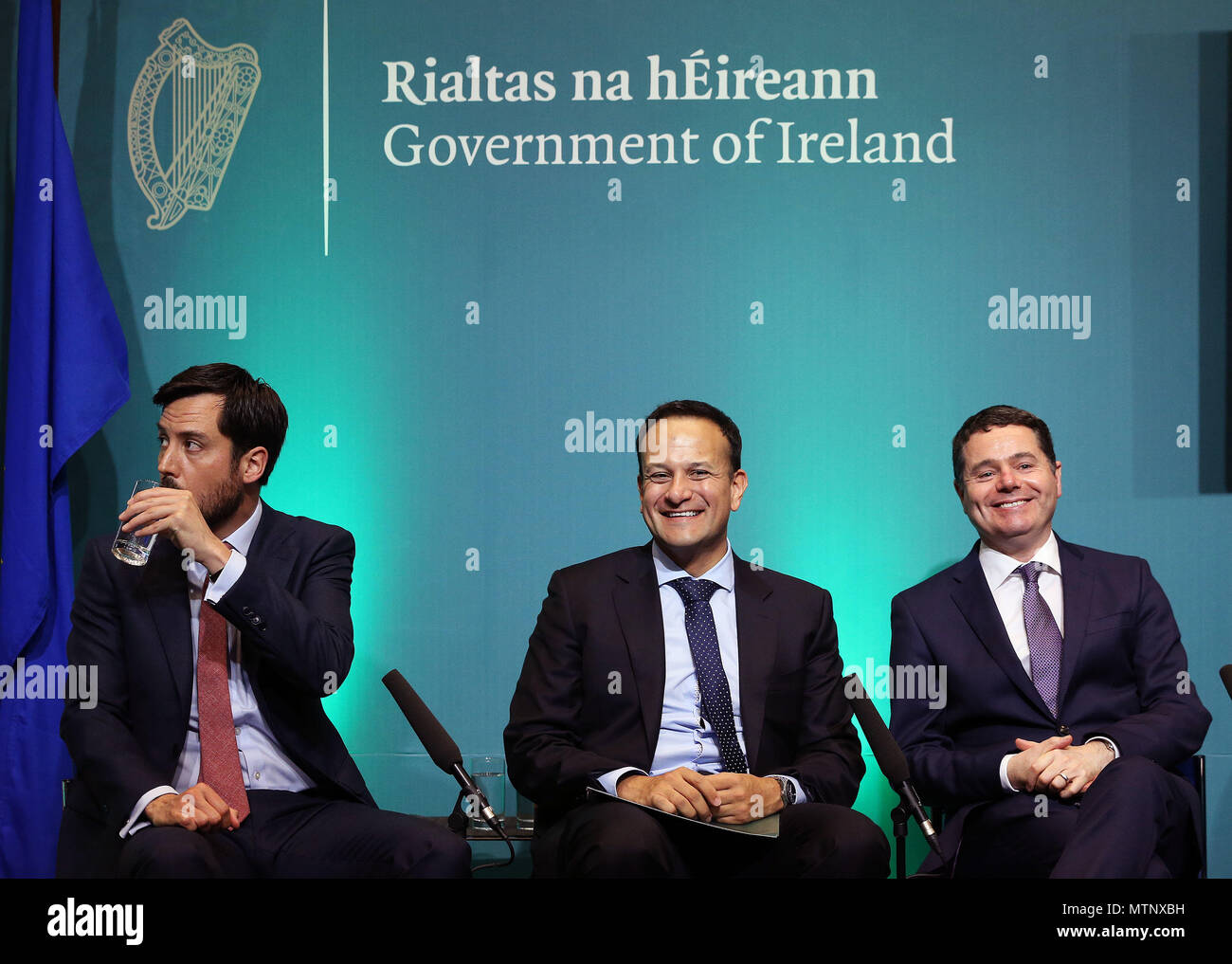 An Taoiseach Leo Varadkar (centre), Minister for Finance Paschal ...
