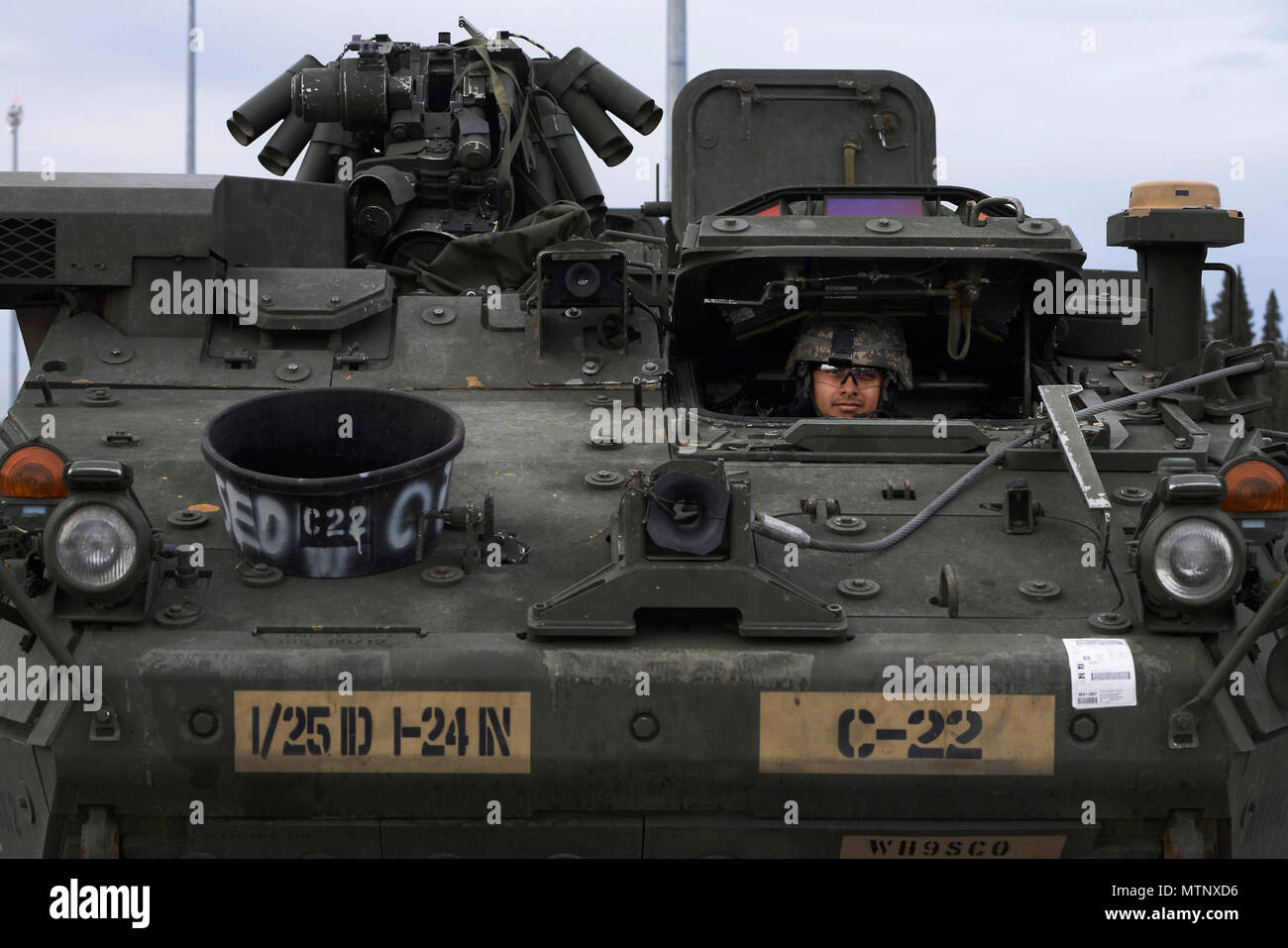 Soldiers assigned to the 1st Stryker Brigade Combat Team, 25th Infantry ...