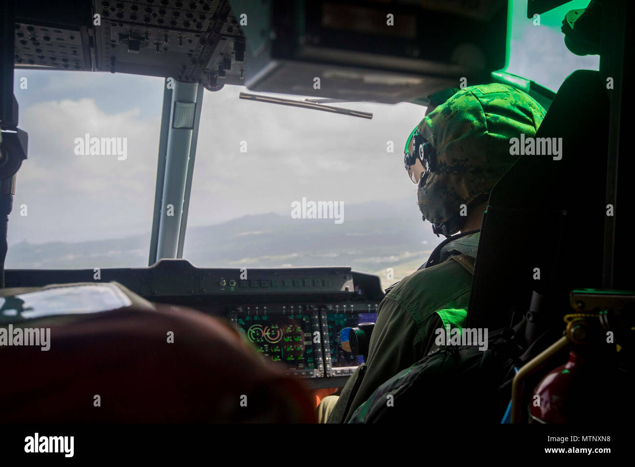 Uh 1y huey pilot hi-res stock photography and images - Alamy