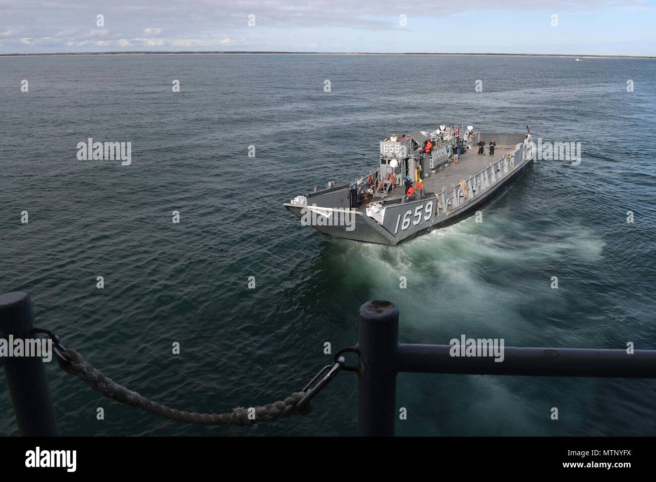170112-N-KD168-024 ATLANTIC OCEAN (Jan. 12, 2017) A landing craft ...