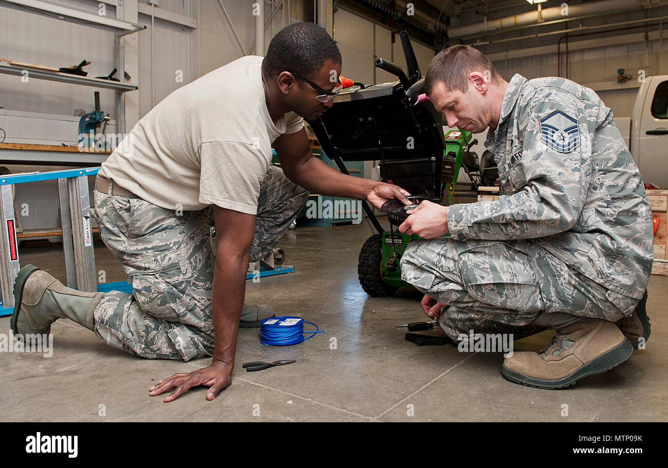 (From left) Staff Sgt. Mario Fortenberry, 5th Maintenance Operations ...