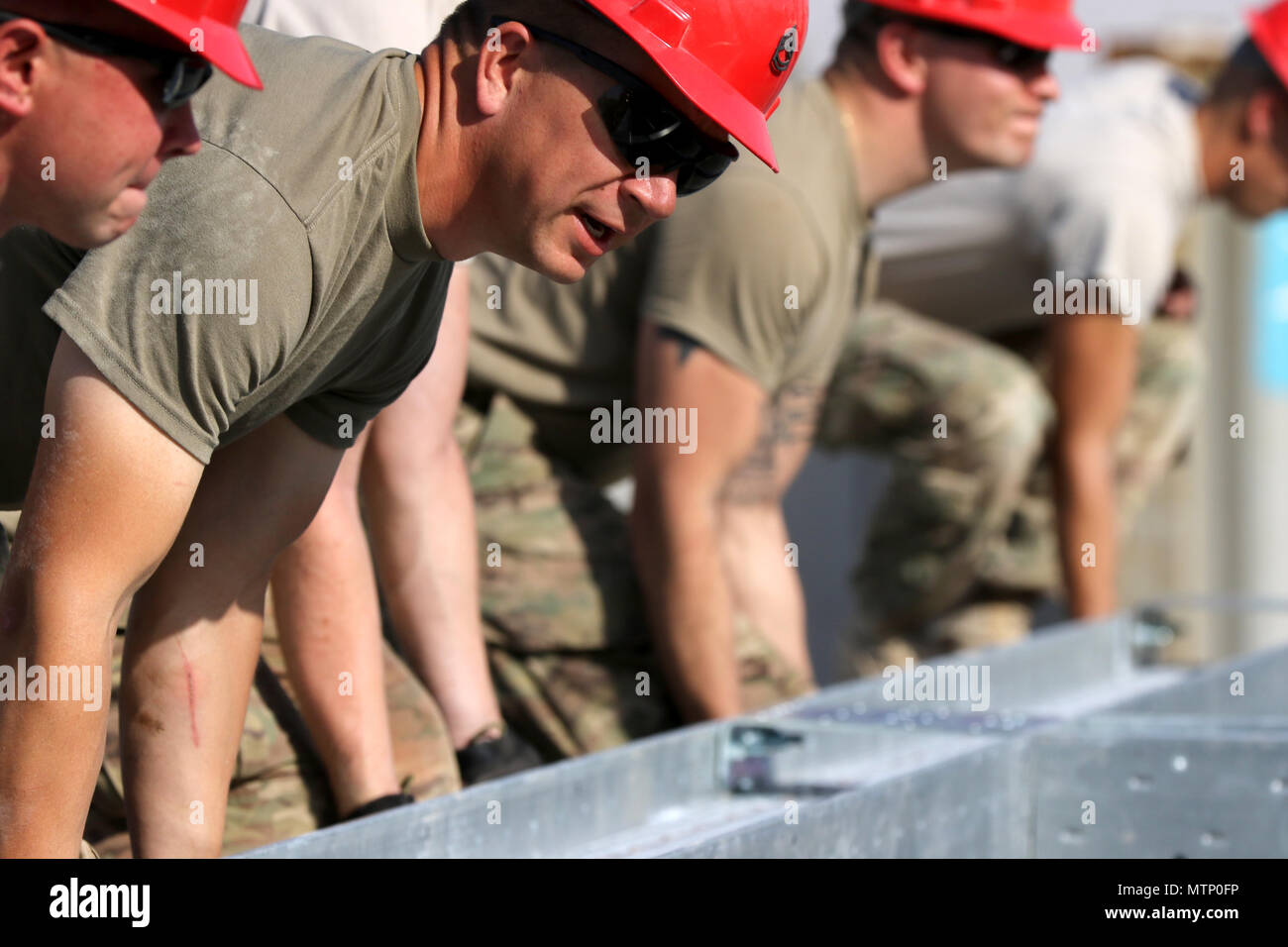 Soldiers from the 176th Engineer Brigade of the Texas Army National ...
