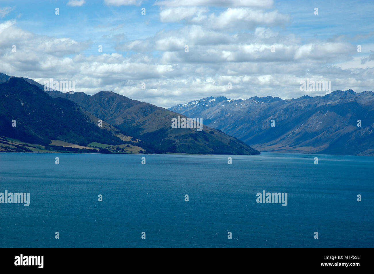 Lake Hawea, near Queenstown, South Island, New Zealand Stock Photo - Alamy