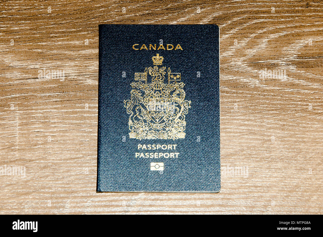 Canadian passport hi-res stock photography and images - Alamy