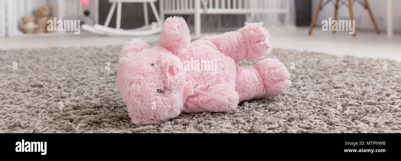 Baby teddy on chair hi-res stock photography and images - Alamy