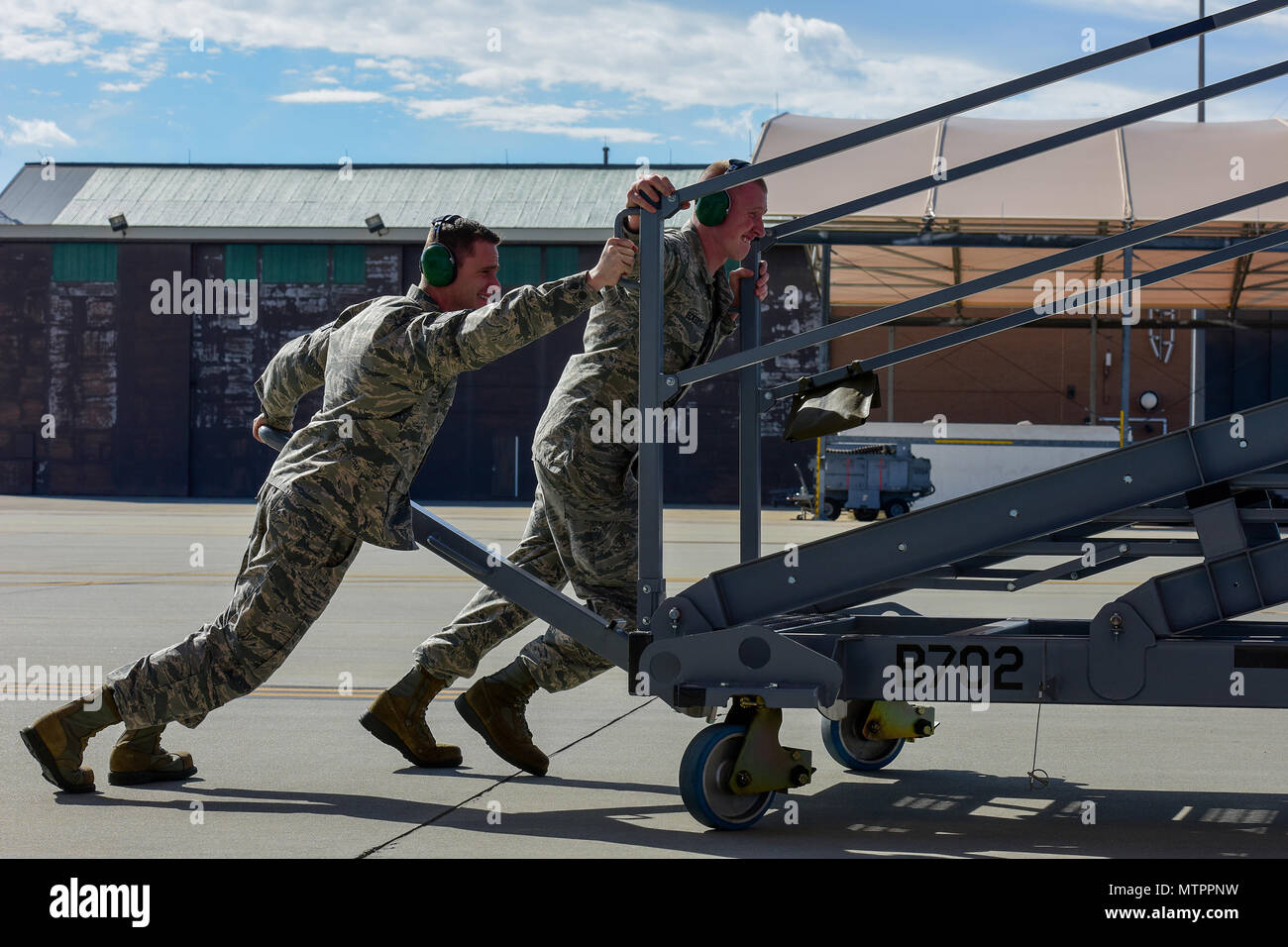 16th Electronic Warfare Squadron High Resolution Stock Photography and ...