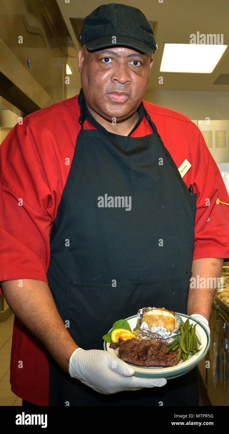 Carl R. Darnall Army Medical Center's Patient Tray Service (PTS) cook ...
