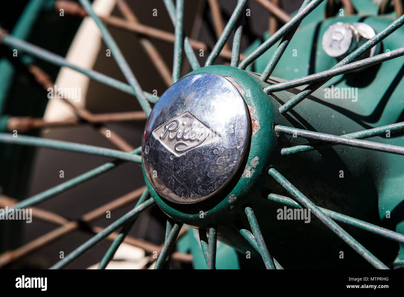 Riley logo hi-res stock photography and images - Alamy