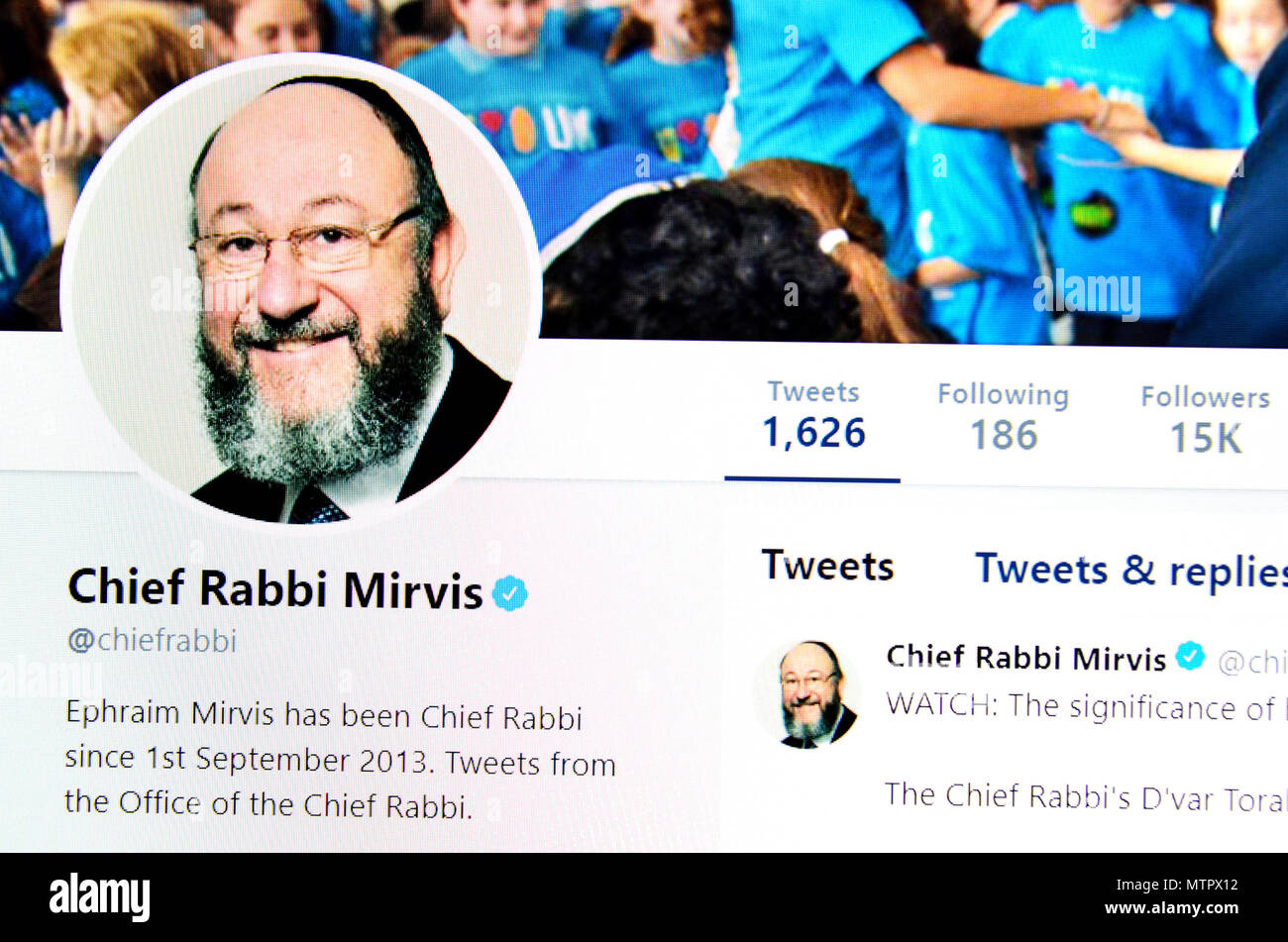 Chief Rabbi Ephraim Mirvis' Twitter page (2018 Stock Photo - Alamy