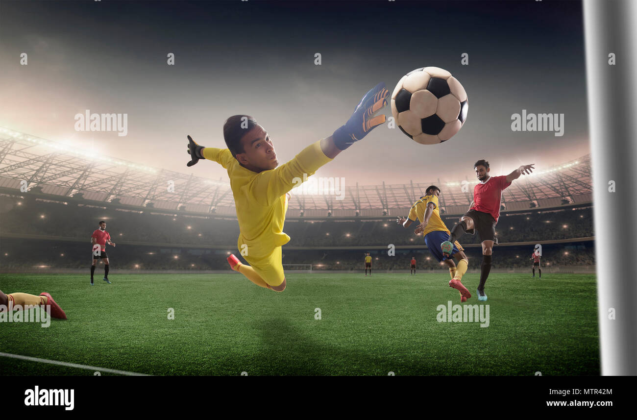 Back view of goalkeeper hi-res stock photography and images - Alamy