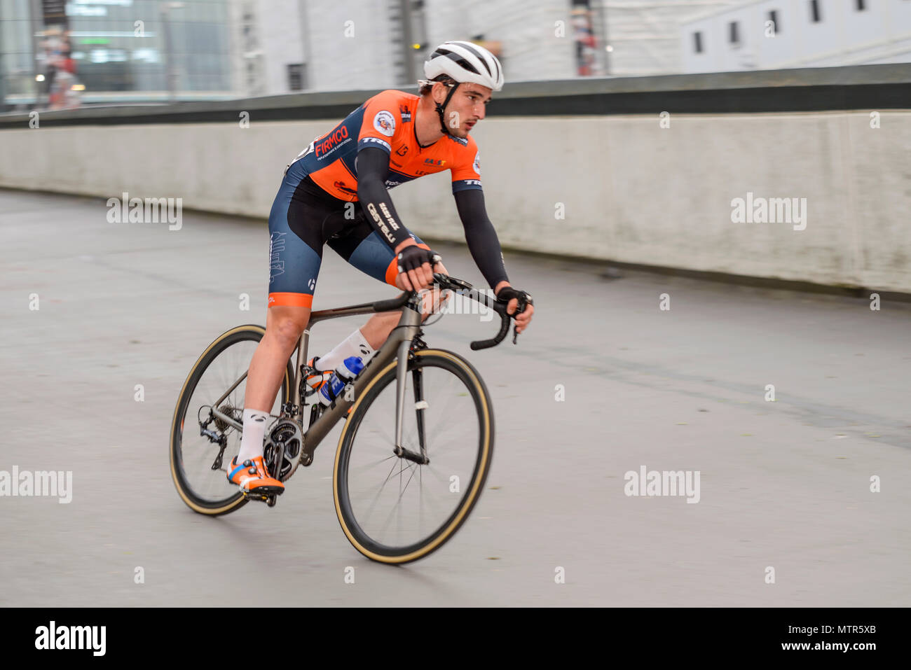 Simon Alexander of Richardsons Trek racing in the elite men's 2018 OVO ...