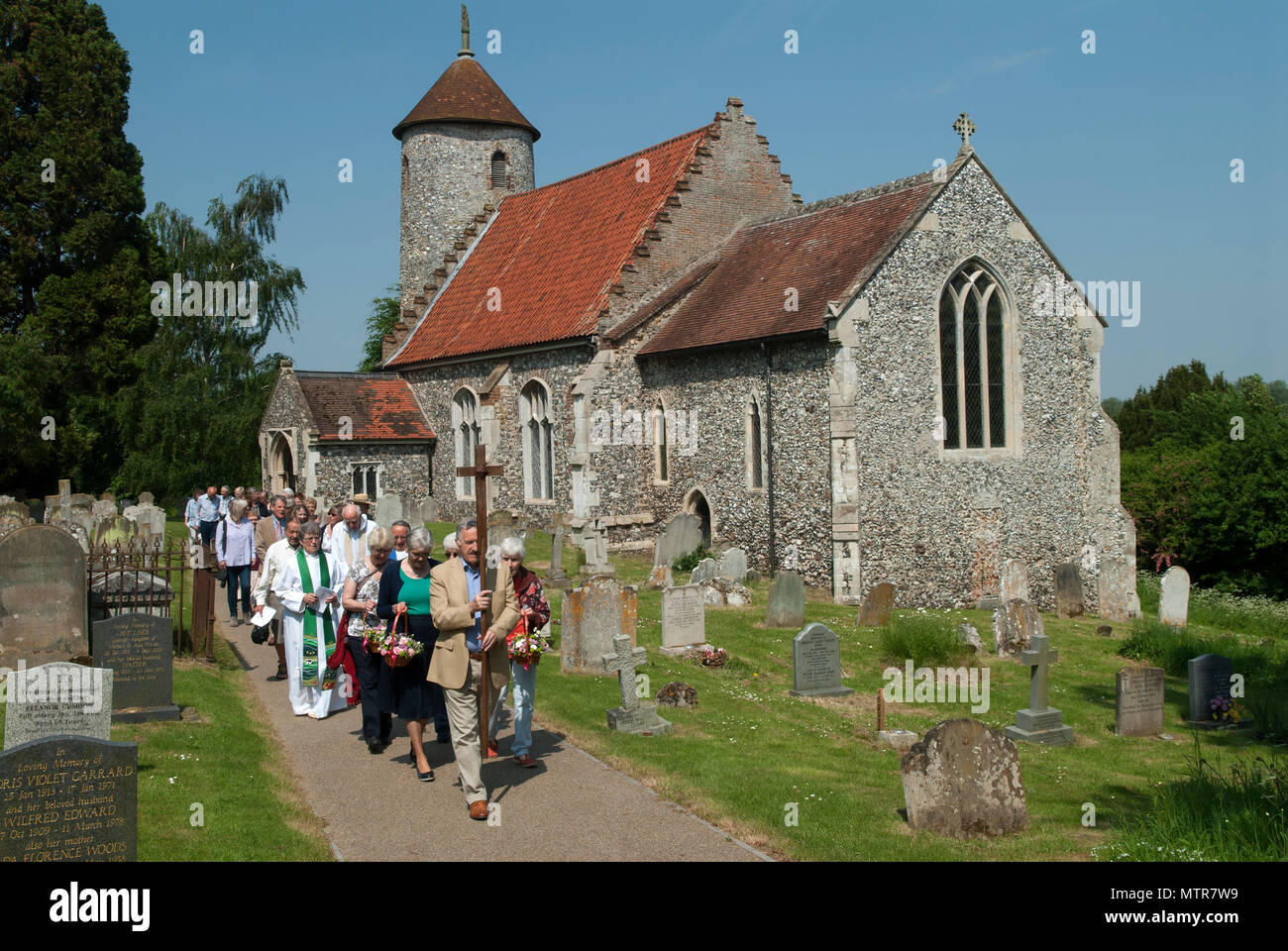 St mary and saint walstans church hi-res stock photography and images ...