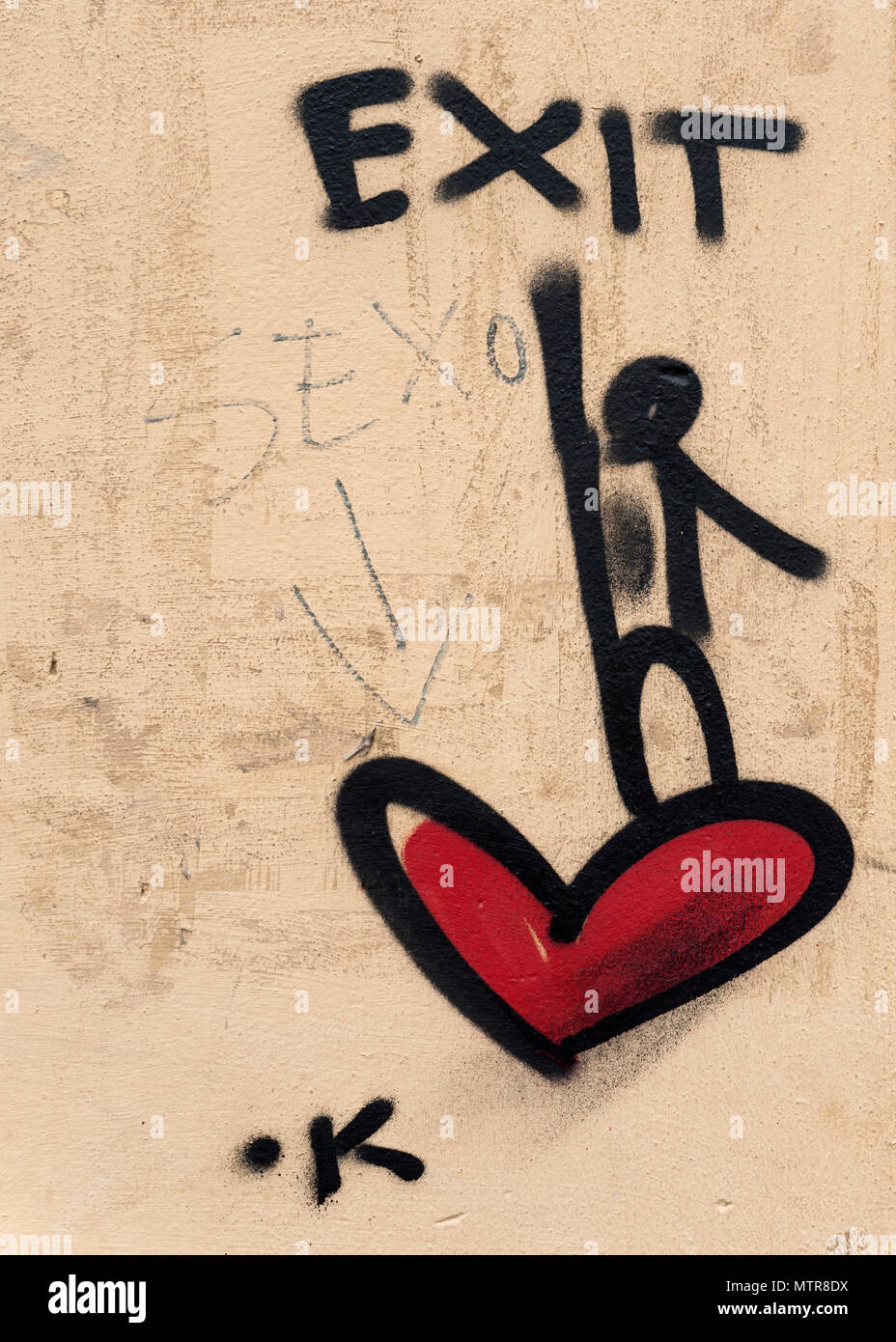 Graffiti de corazon hi-res stock photography and images - Alamy