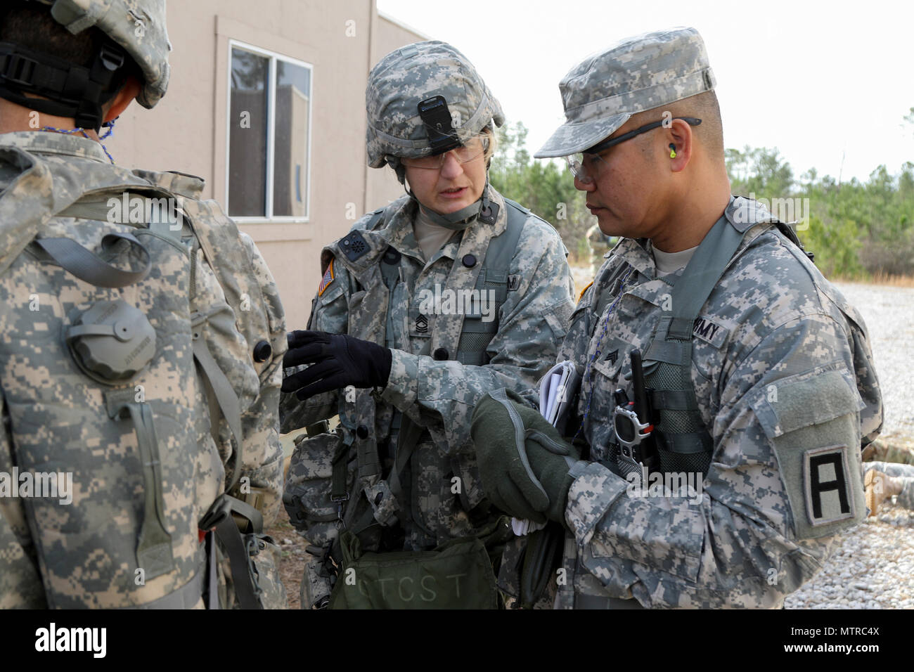 First Army Soldiers attending the Observer Coach/Trainer Course at Camp ...