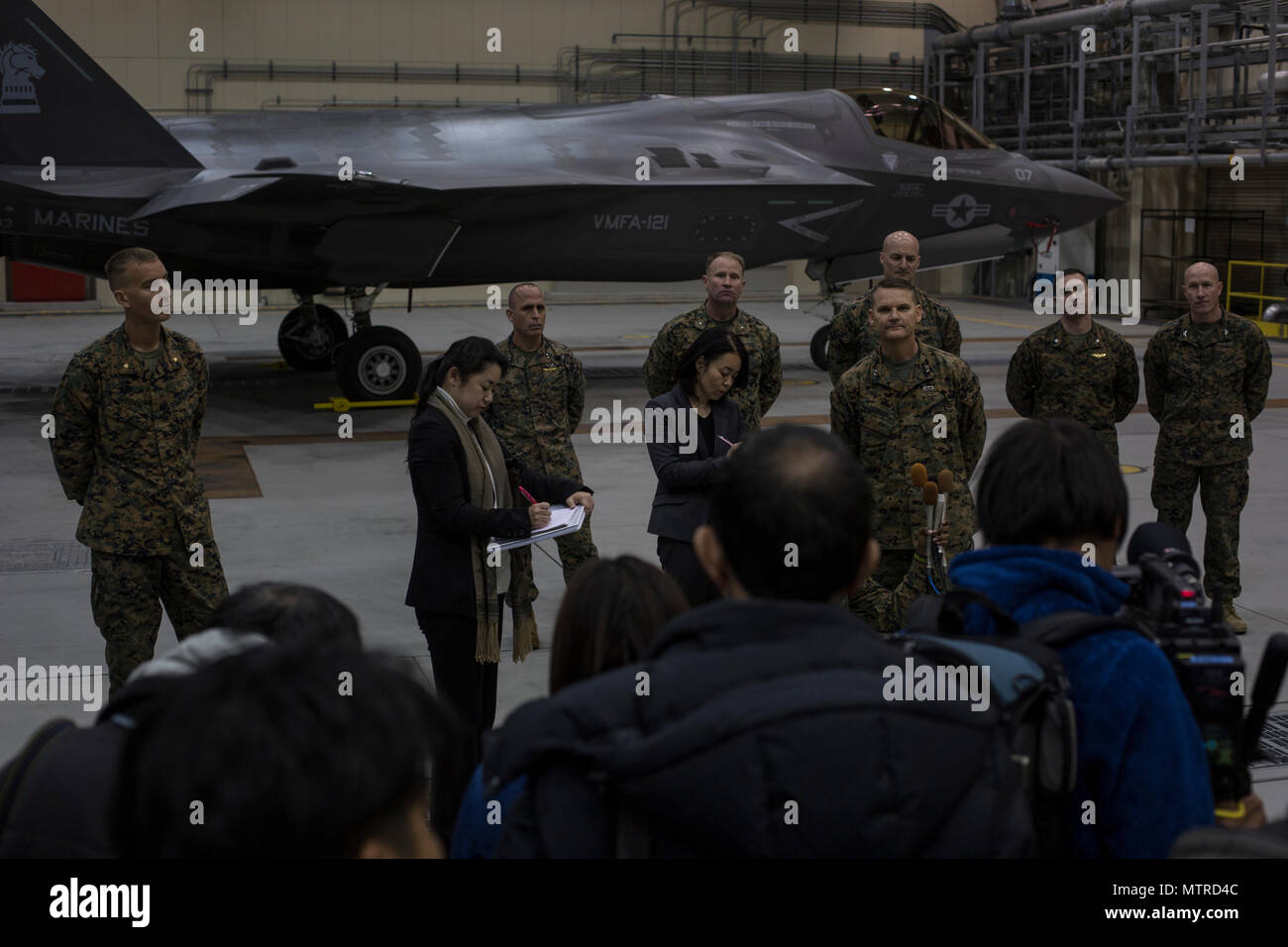 1stmaw first marine aircraft wing hi-res stock photography and images ...