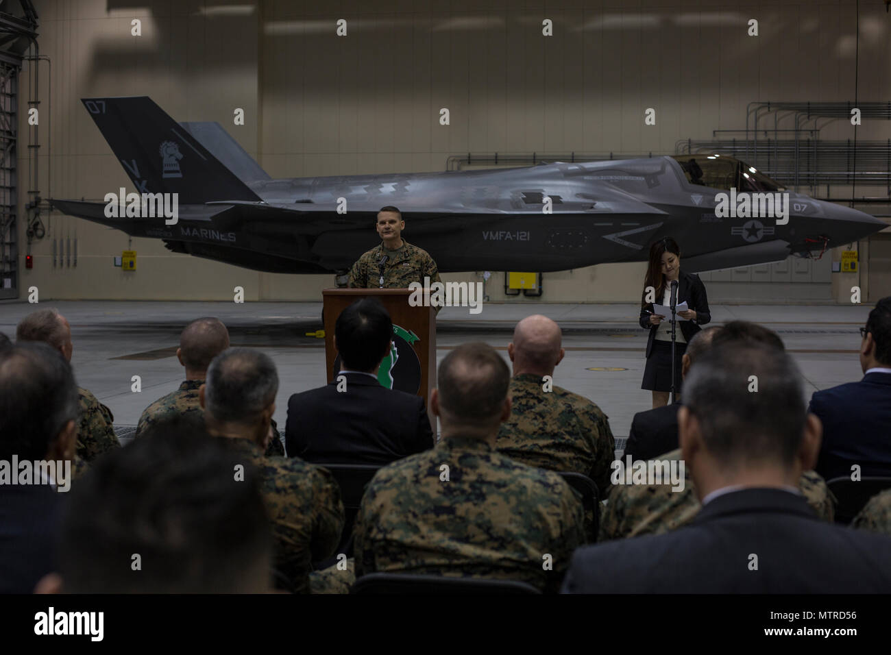 1stmaw first marine aircraft wing hi-res stock photography and images ...