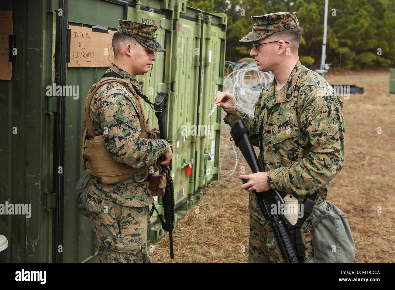 Embarkation card hi-res stock photography and images - Alamy