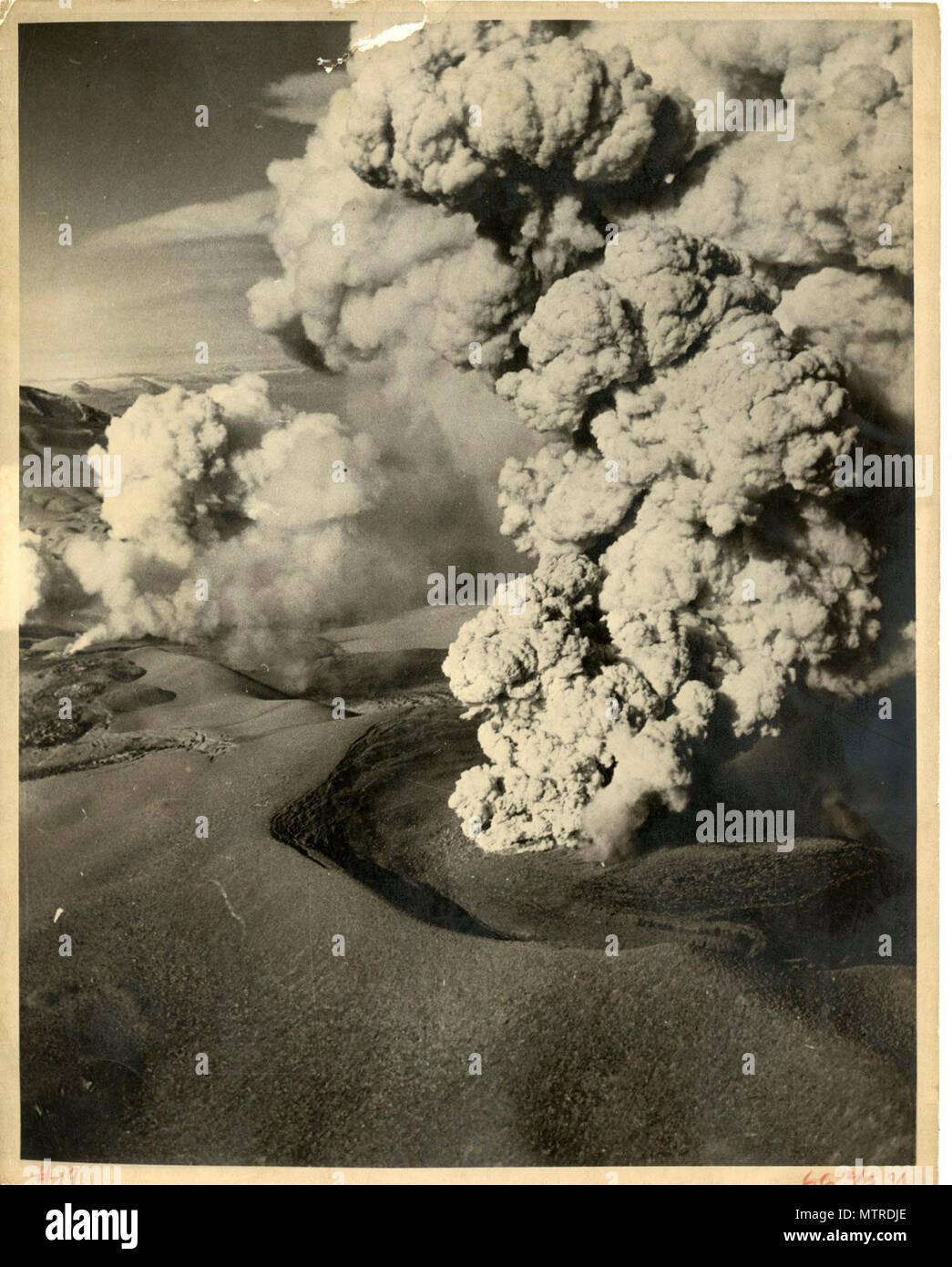 AERIAL VIEW OF A VOLCANO ERUPTING Stock Photo - Alamy