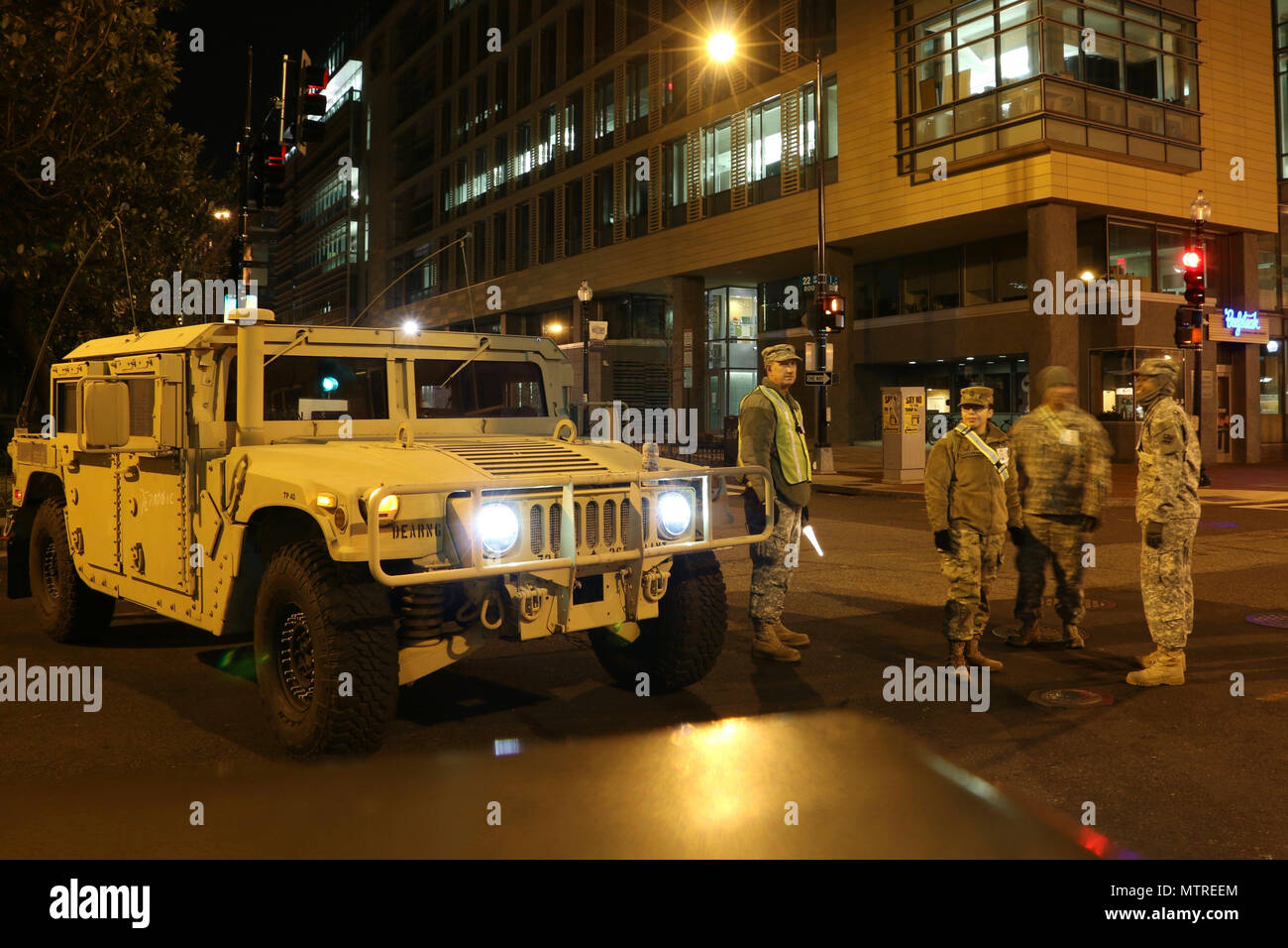 198th esb hi-res stock photography and images - Alamy