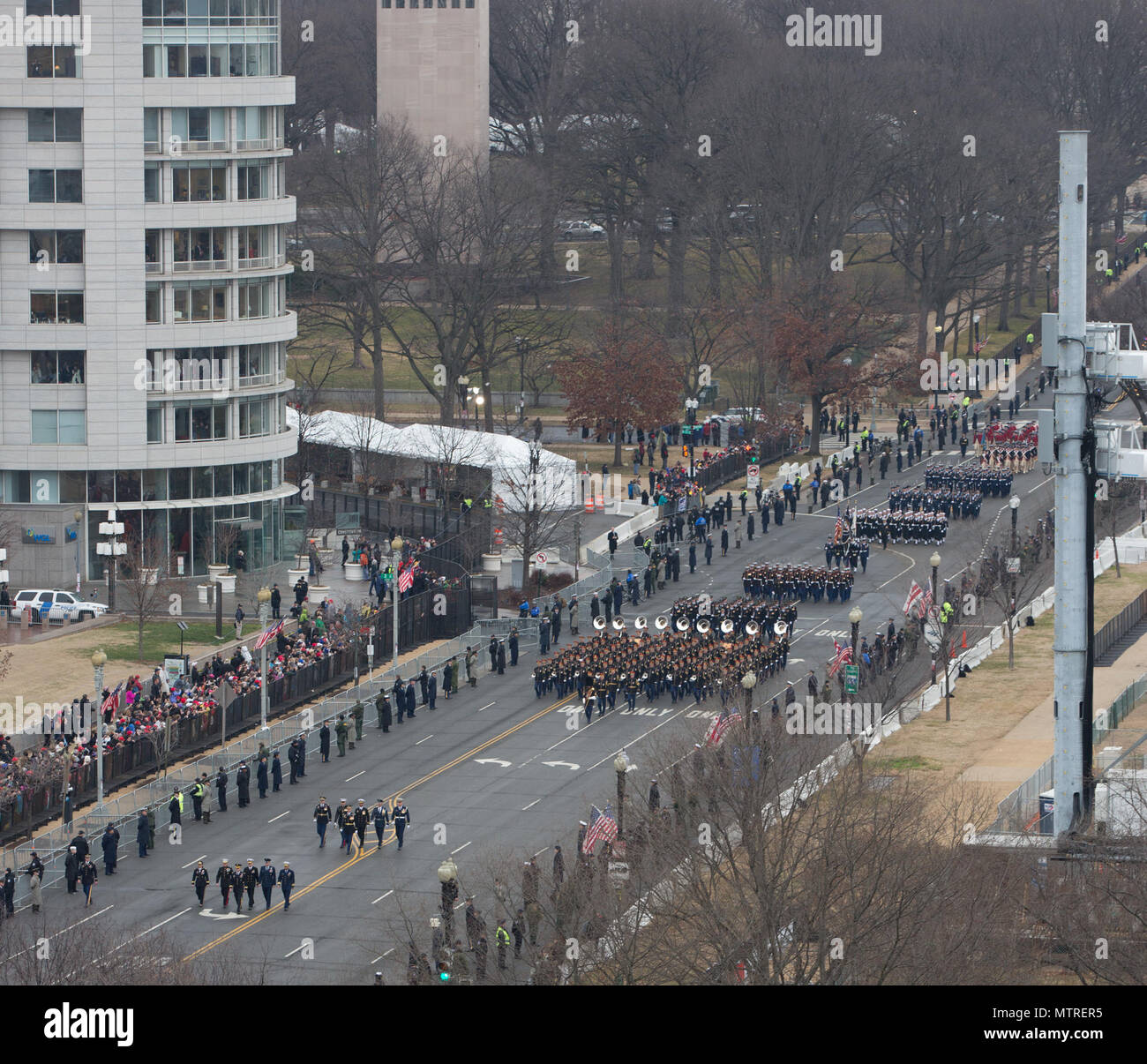 U.S. Military members of the Presidential Escort for the 58th ...