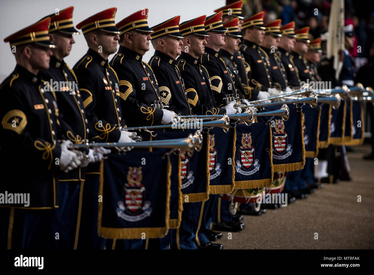 U.S. Army Band Soldiers line up in front of the presidential reviewing ...