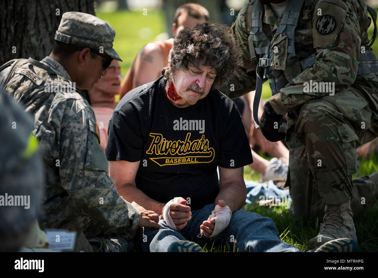 401st military police company hi-res stock photography and images - Alamy