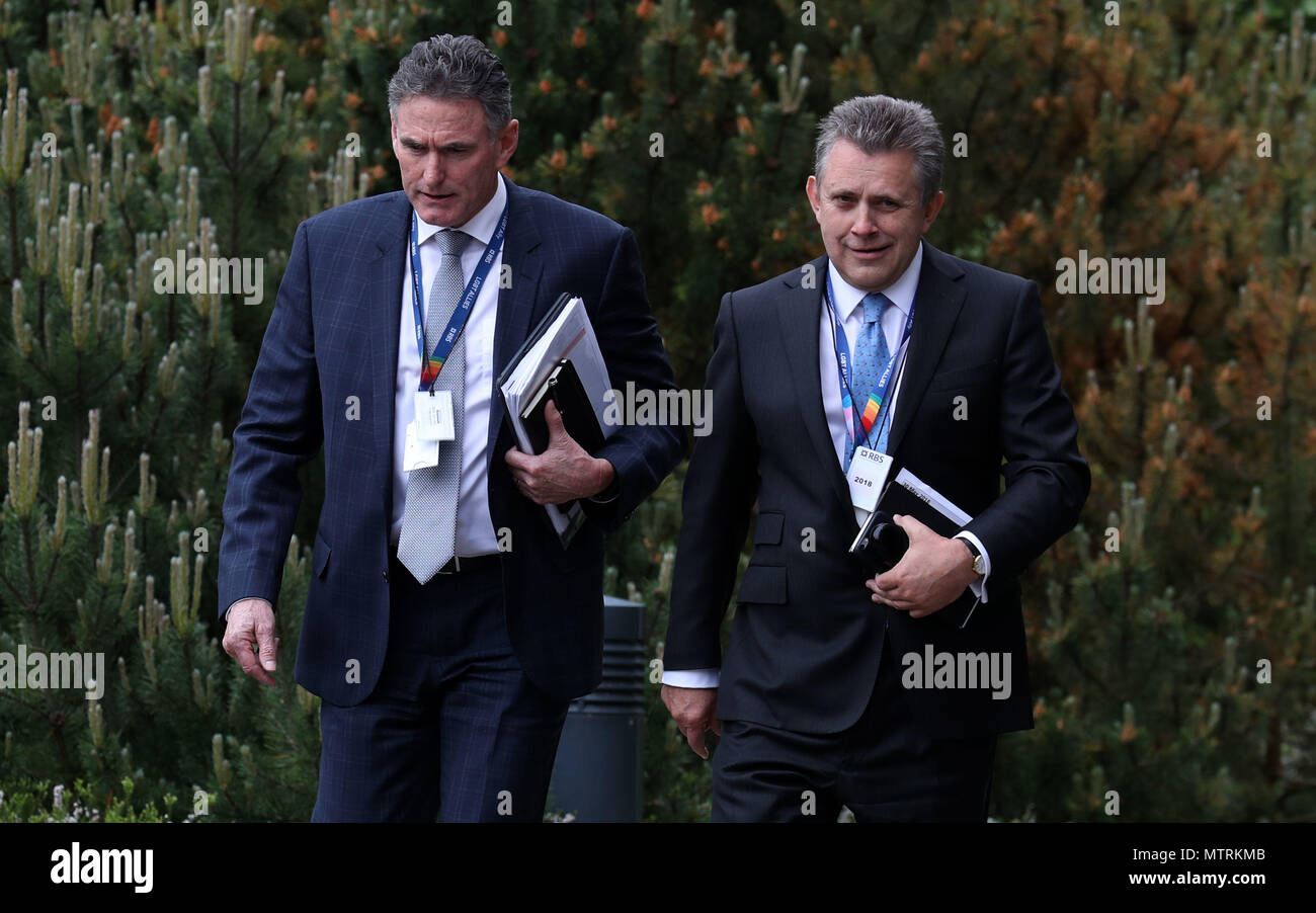 Les matheson rbs chief executive hi-res stock photography and images ...