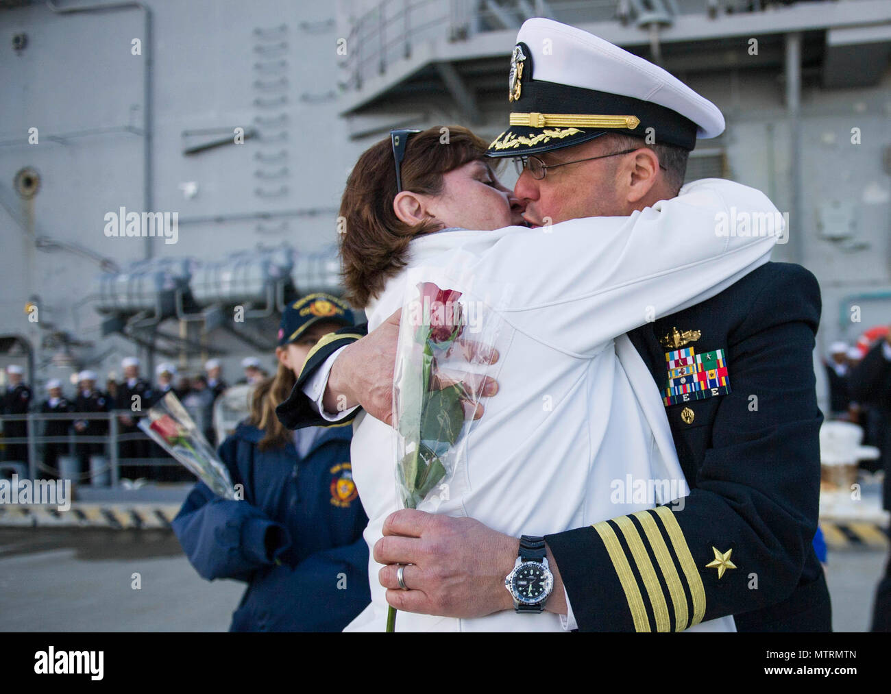 170119-N-VC599-160 NORFOLK (Jan. 19, 2017) Capt. Chris DeGregory ...