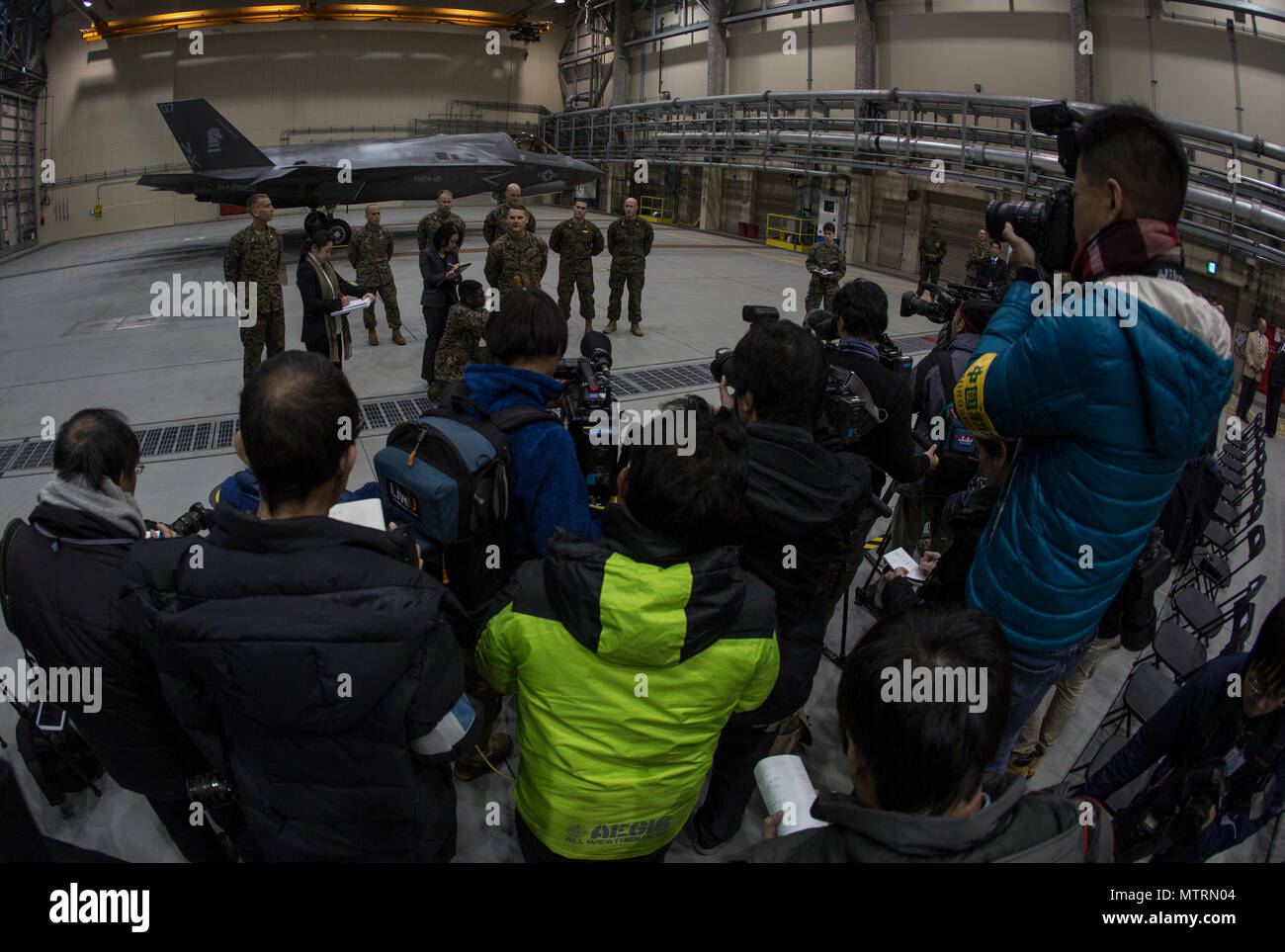 1stmaw first marine aircraft wing hi-res stock photography and images ...