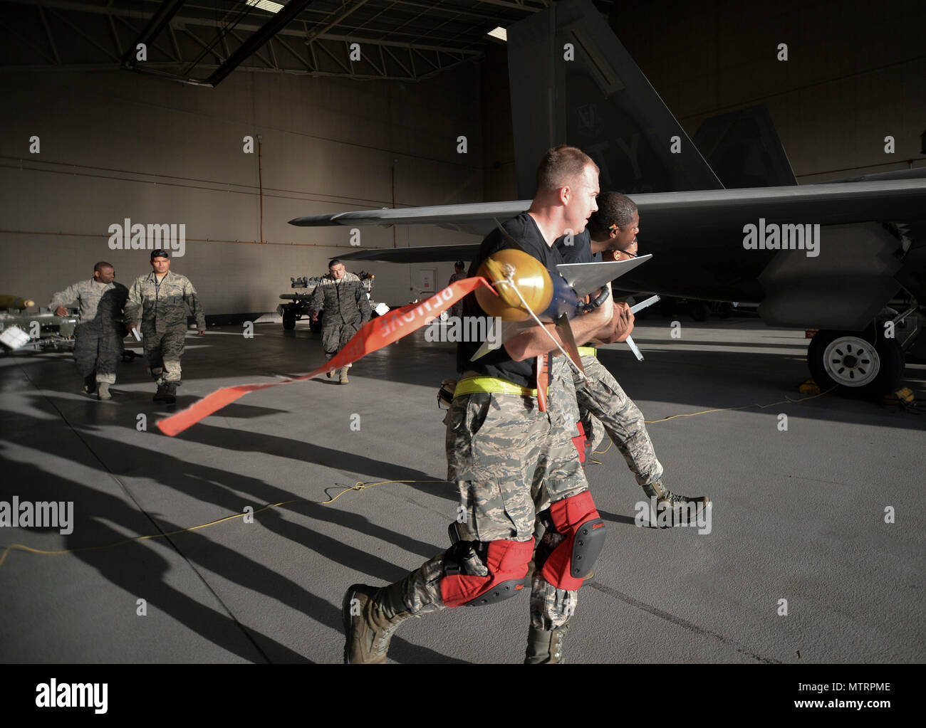 Raptor amu hi-res stock photography and images - Alamy