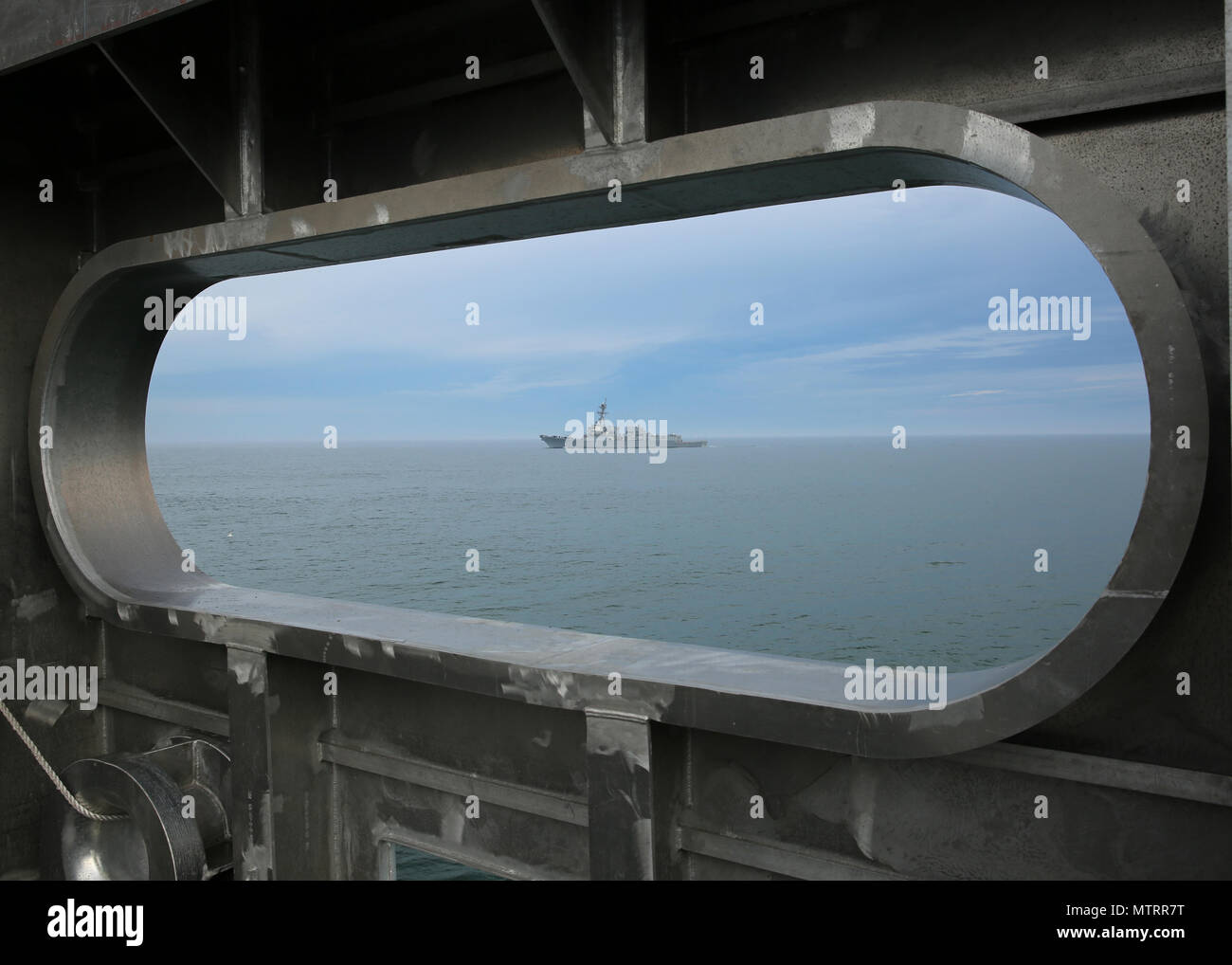 Usns carson city epf 7 hi-res stock photography and images - Alamy