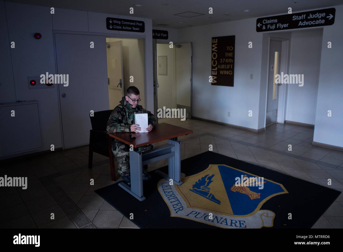 Mopp levels hi-res stock photography and images - Alamy