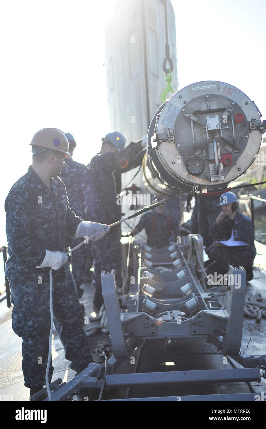 170113-N-OR477-231 NAVAL STATION ROTA, Spain (Jan. 13, 2017) Sailors ...