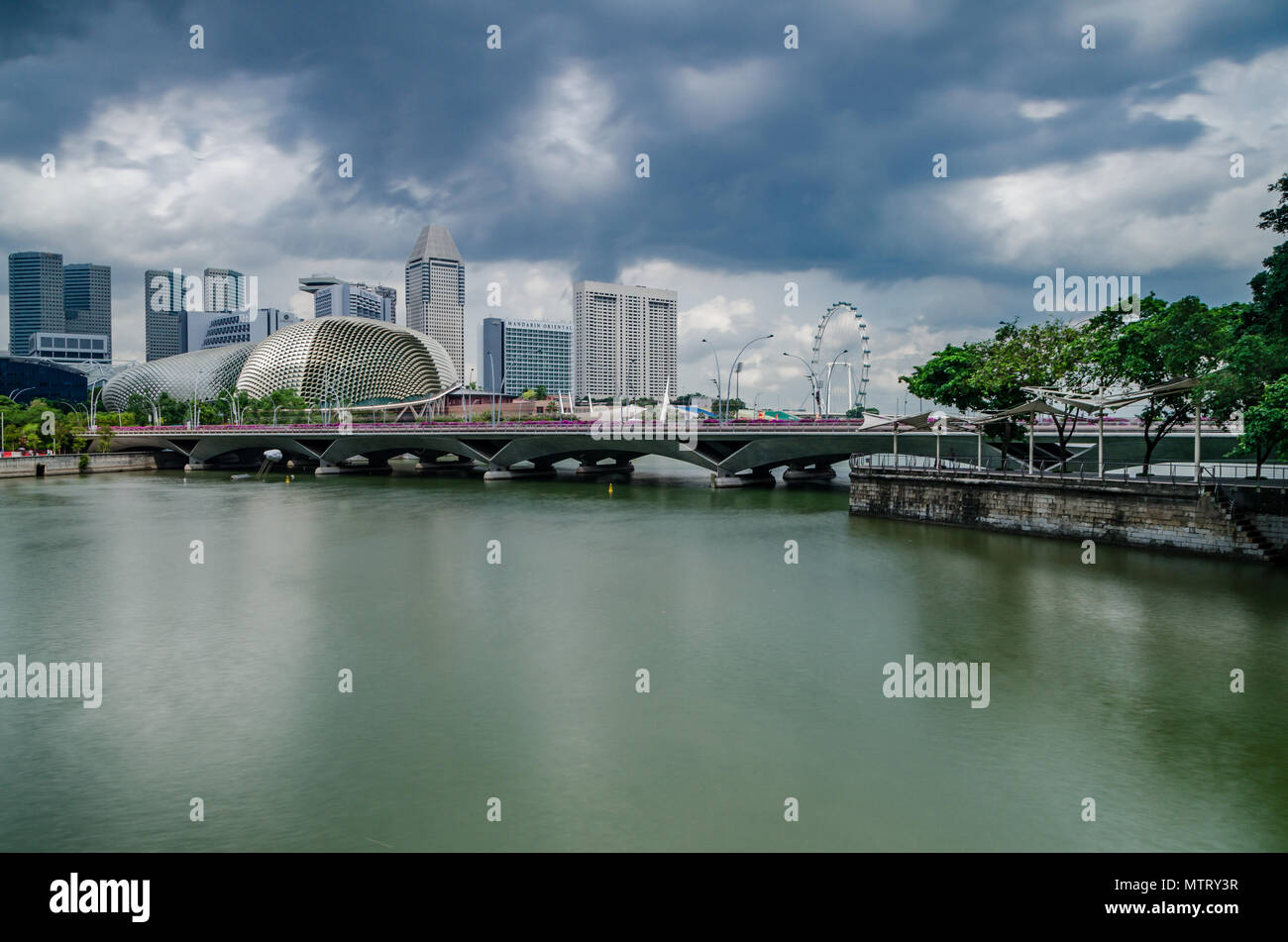 The esplanade concert hall hi-res stock photography and images - Alamy