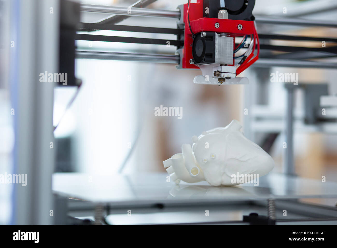 3d printer heart hi-res stock photography and images - Alamy