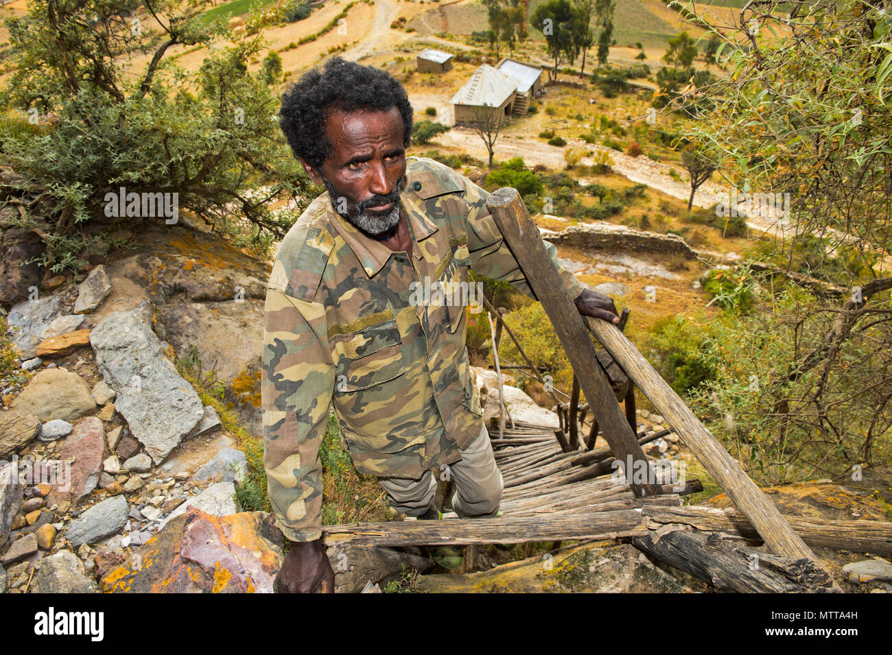 Access ladder hi-res stock photography and images - Alamy