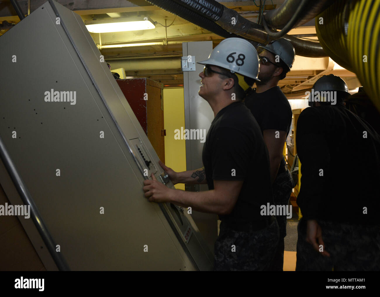 Aircraft Lockers High Resolution Stock Photography and Images - Alamy