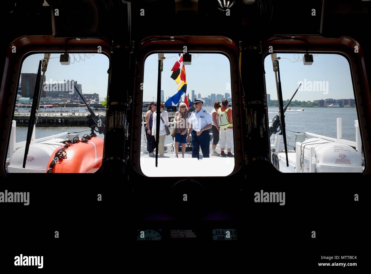 Sentinel class cutter hi-res stock photography and images - Alamy